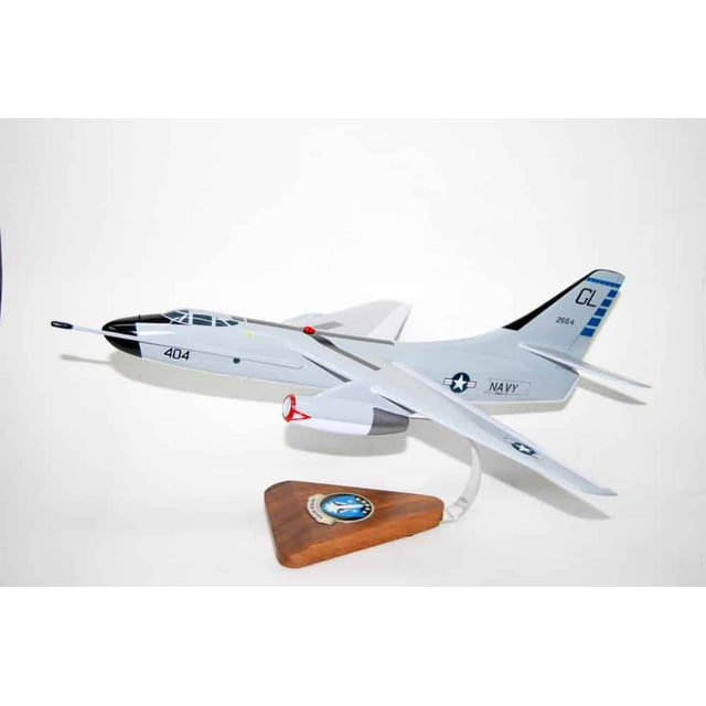 VAH-7 Peacemakers A3D/A-3B Skywarrior Model, 1/50th Scale Model ...