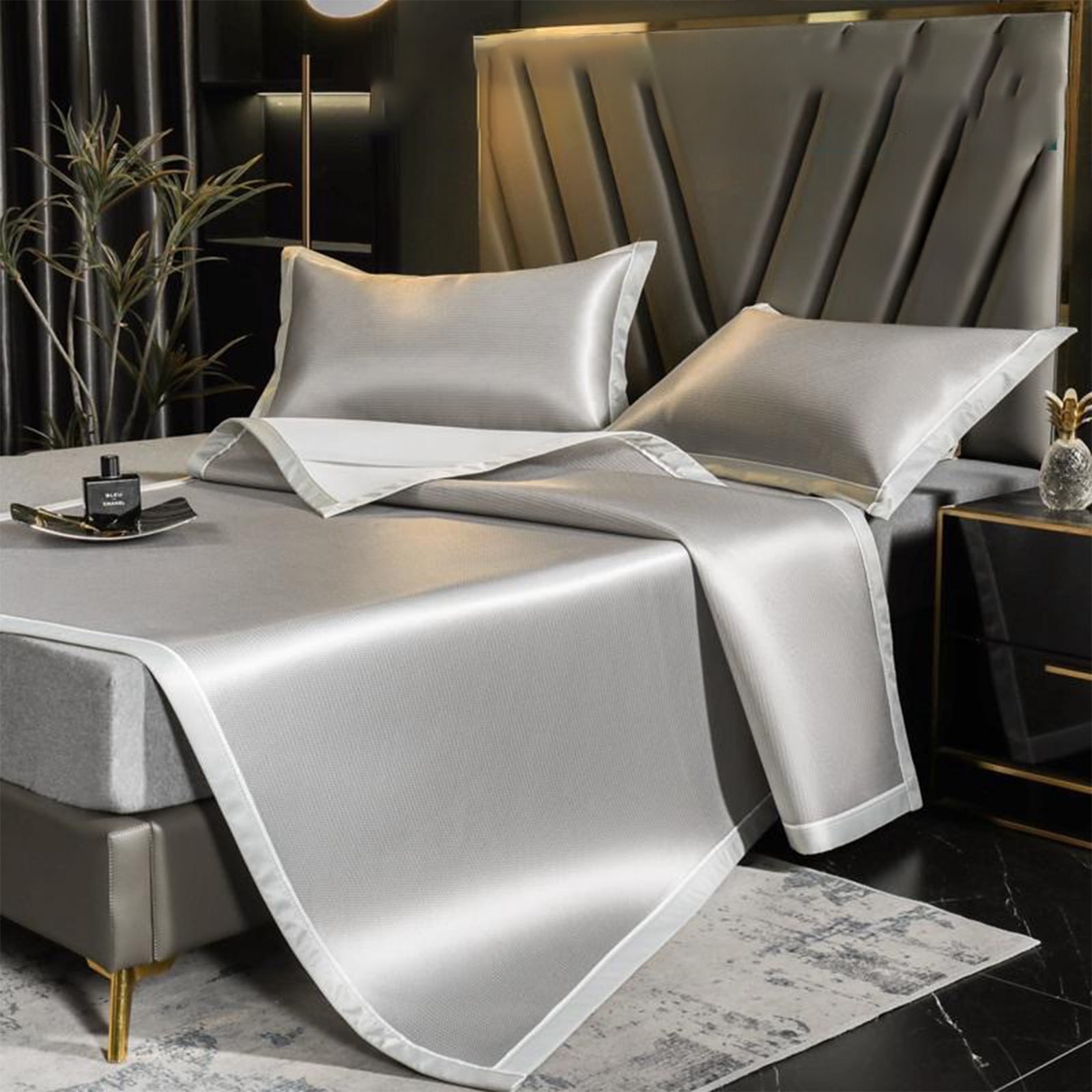 VBXAOE Soft Ice Silk Cooling Mat for Mom and Washable,Foldable,Instant ...