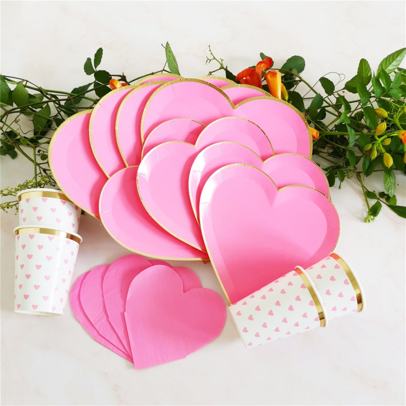 VBXOAE Disposable Heart Shaped Paper Party Tableware Set for Weddings Birthdays Events ...