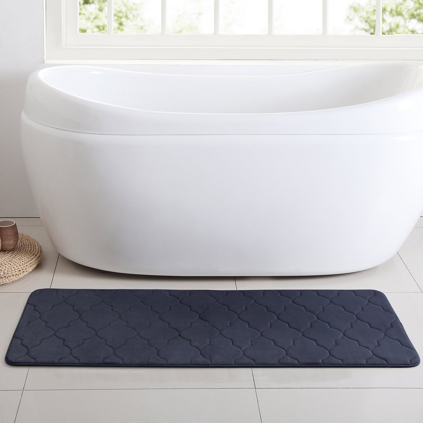 VCNY Home Amadora Quatrefoil Navy Polyester Bath Runner, 24" x 60 ...