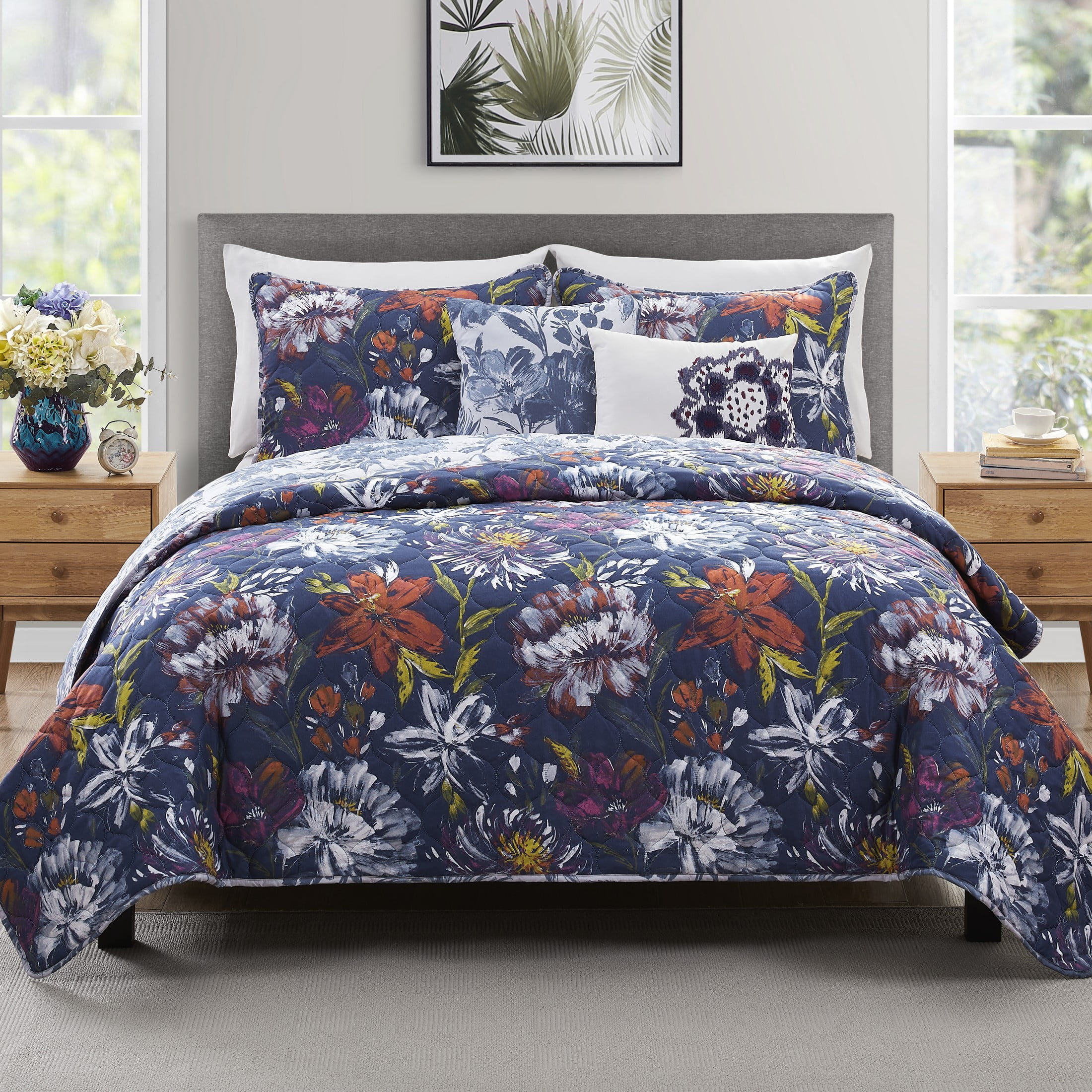 VCNY Home Danny 5-Piece Multicolor Floral Reversible Quilt Set, Full ...