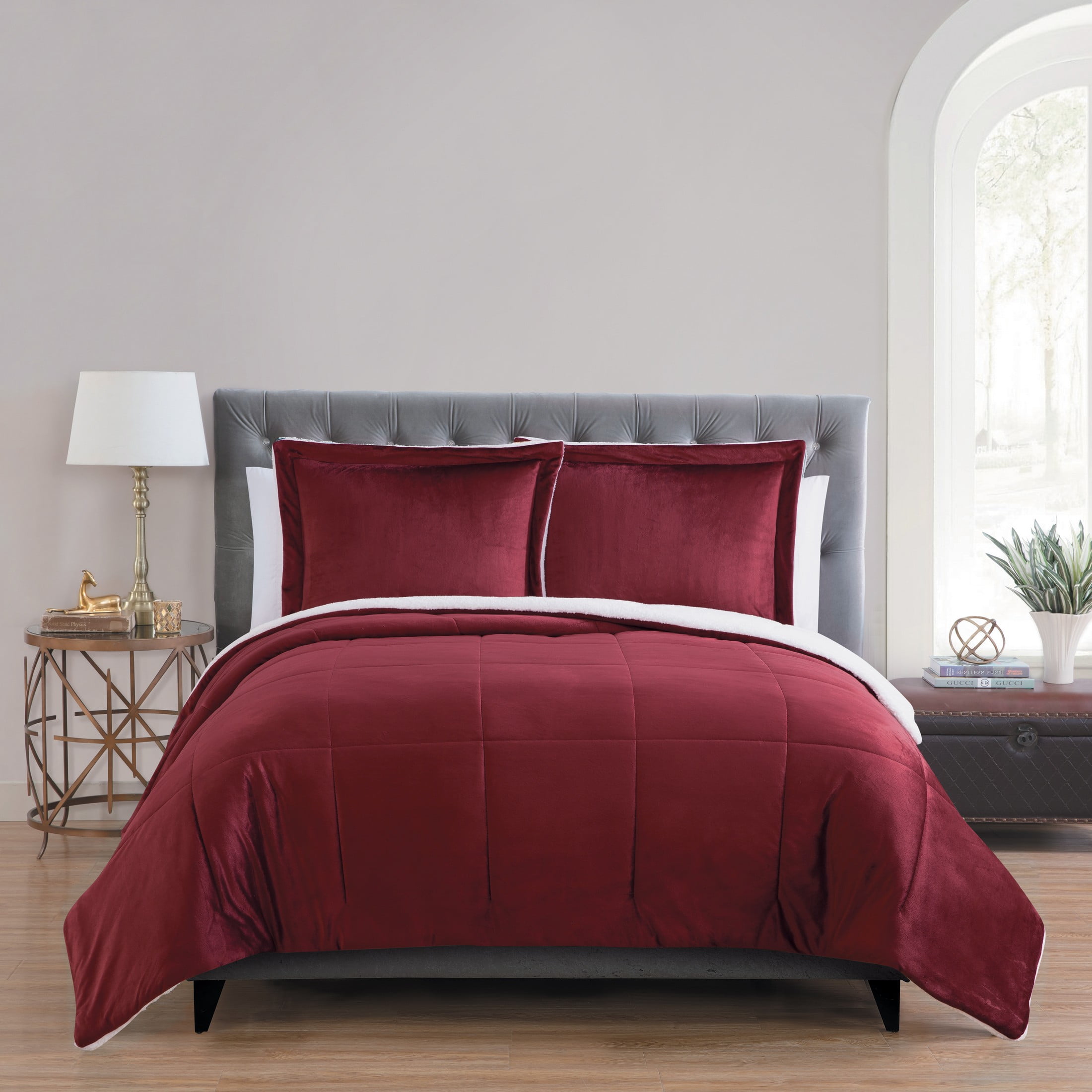 VCNY Home Micromink 3-Piece Deep Red Solid Color Comforter Set, King ...