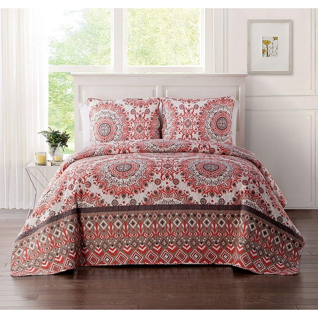 VCNY Home Multi-Color Medallion 2/3 Piece Phoebe Reversible Quilt Set ...