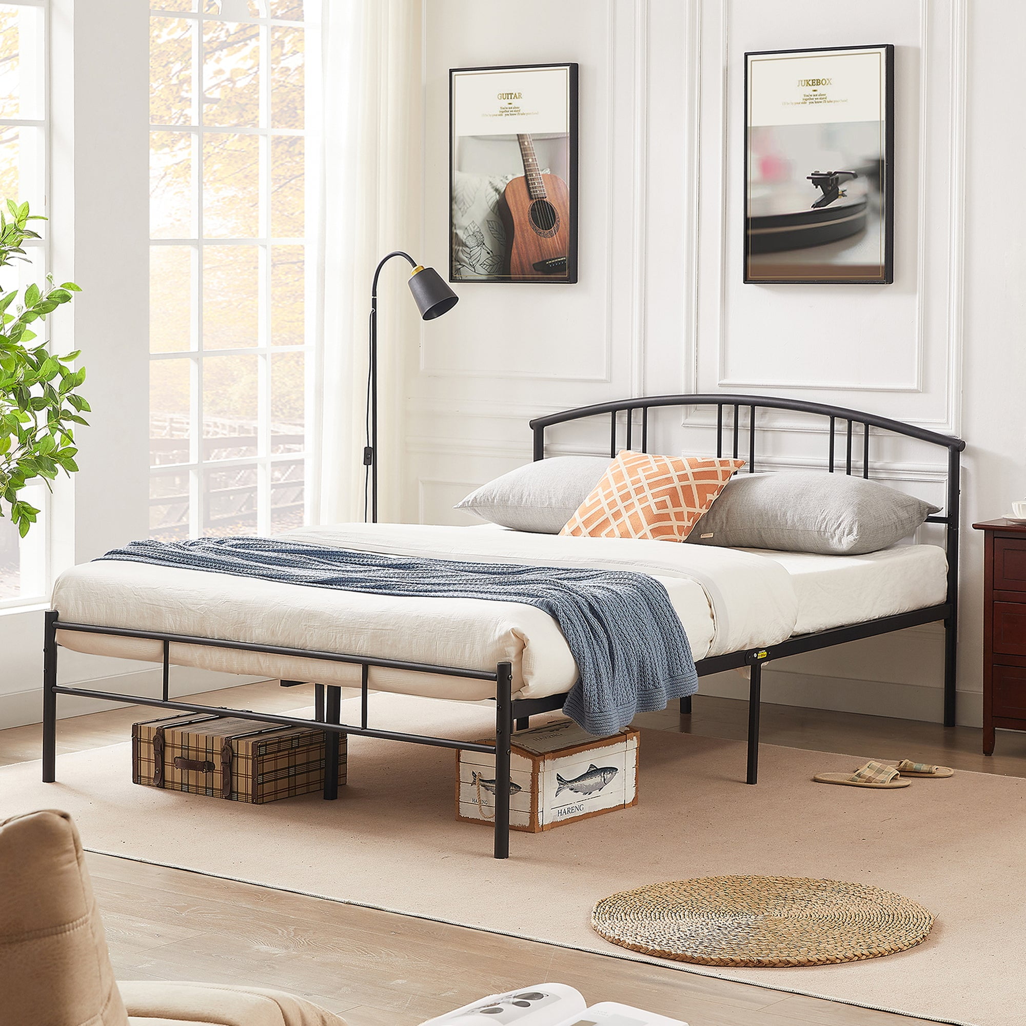 Full Metal Bed Frame With Headboardnull