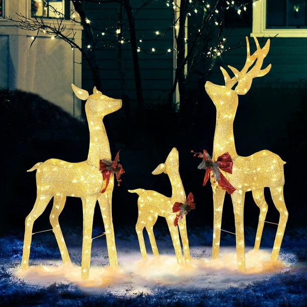 VEIKOUS Lighted Christmas Deer Family Set Outdoor Decoration w/ 200 ...