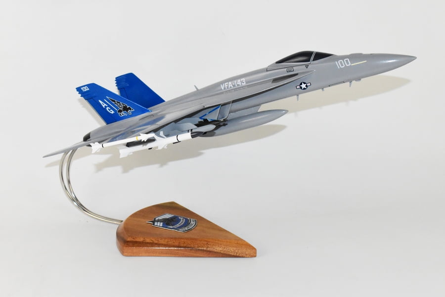 VFA-143 Pukin Dogs F/A-18E Model, Navy, 1/40th (18") Scale, Mahogany ...