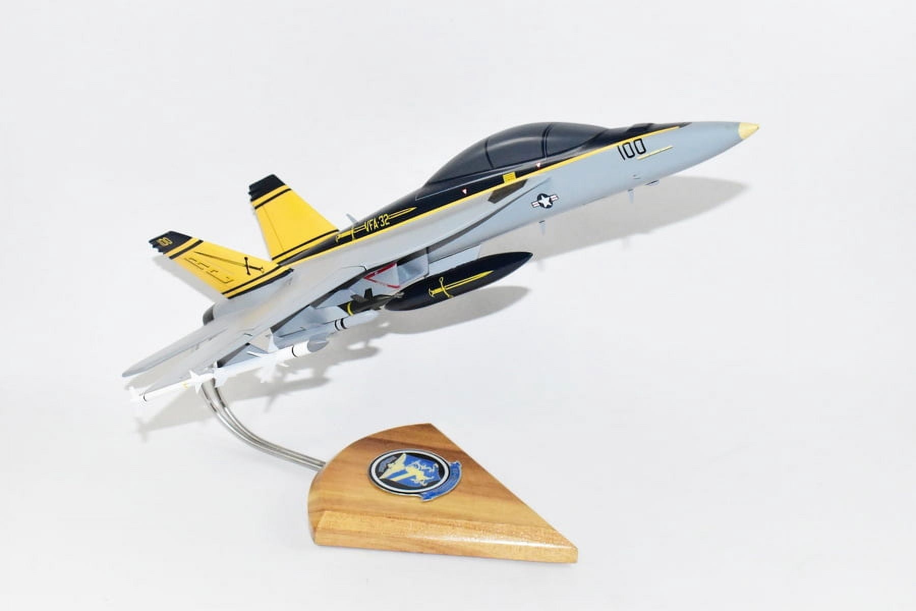 VFA-32 Swordsmen F/A-18F Super Hornet Model, Navy, 1/40th (18") Scale ...