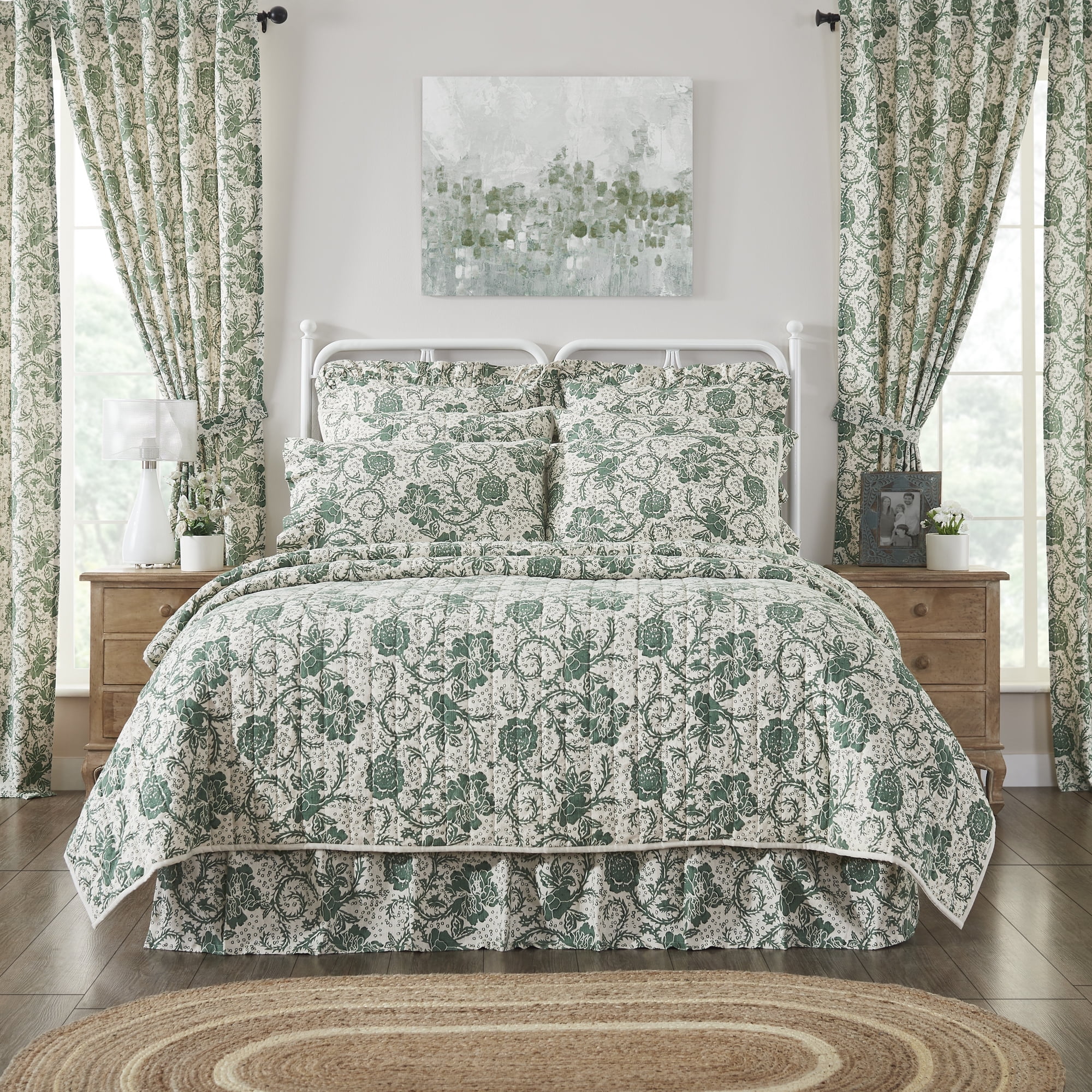 VHC Brands Dorset, Farmhouse Quilt Reversible Floral, Queen, Green ...