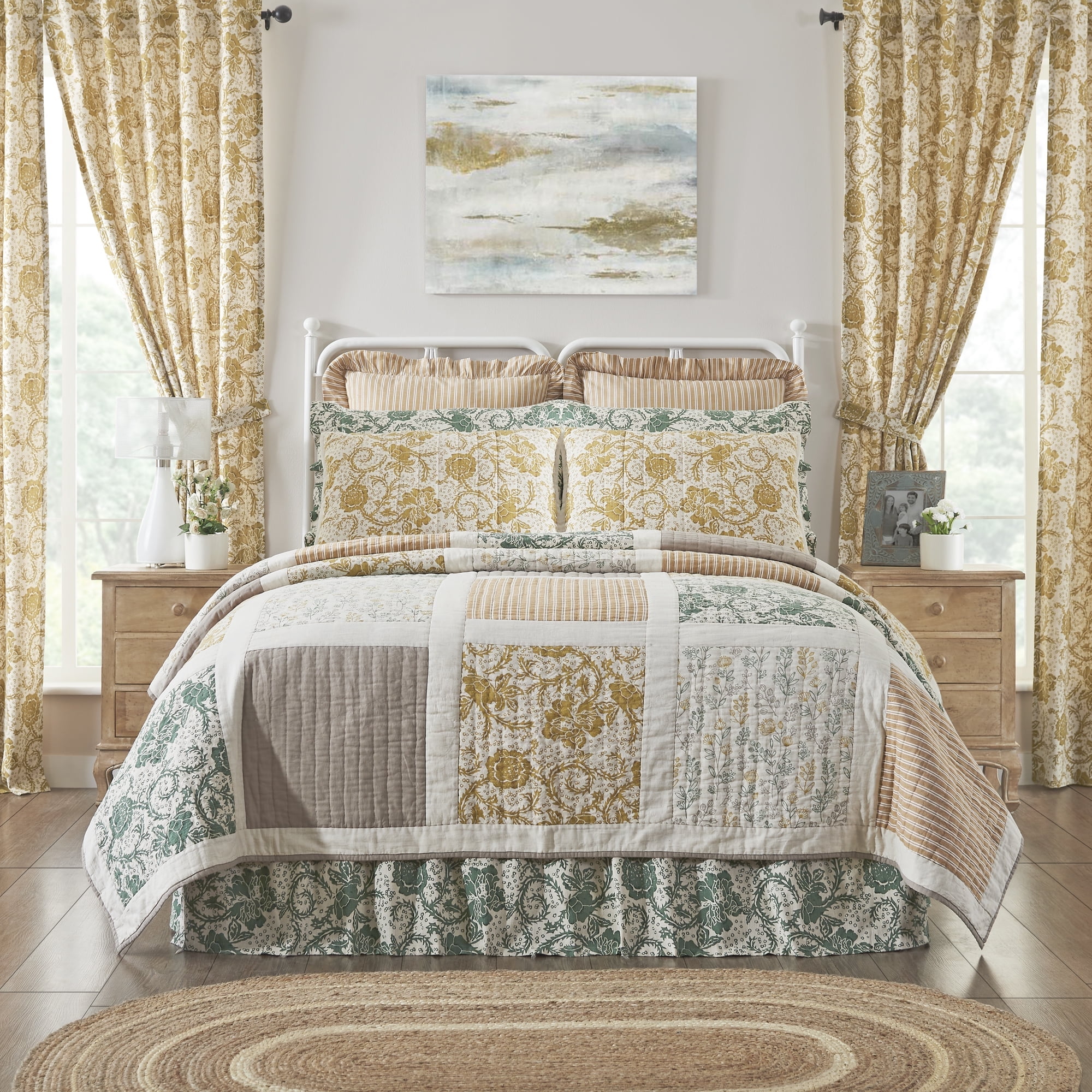 VHC Brands Dorset, Farmhouse Quilt Reversible Patchwork, Queen, Gold ...