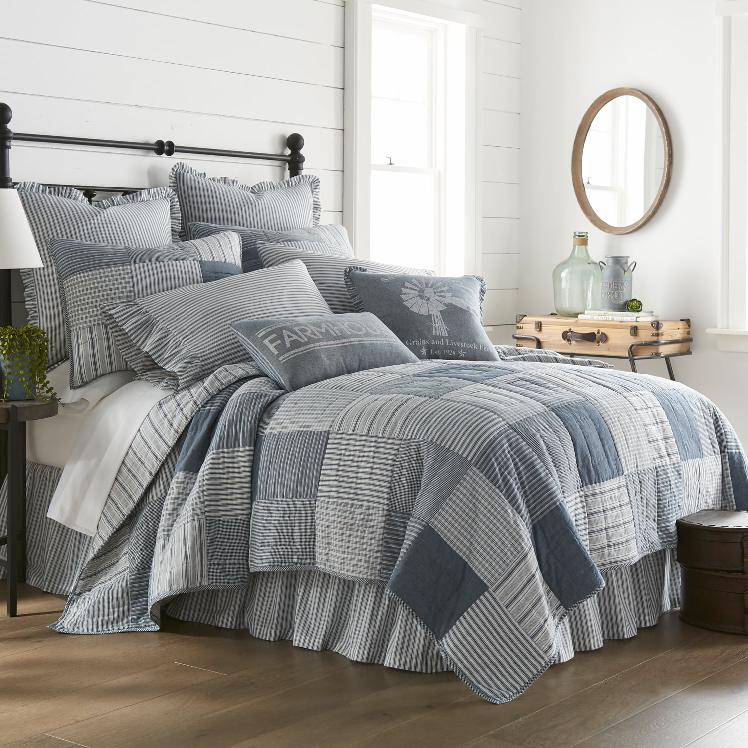 VHC Brands Sawyer Mill Blue 3 Piece Quilt Set (1 Queen Quilt, 2 ...