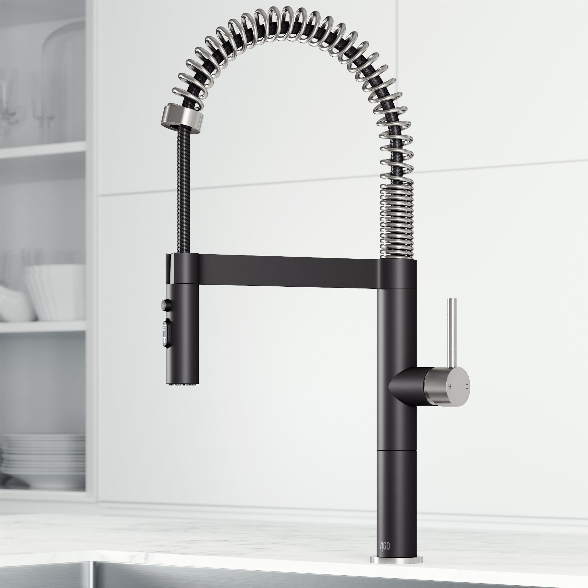 VIGO Edison Pro 20 in. Single Handle Pull Down Sprayer Kitchen Faucet ...