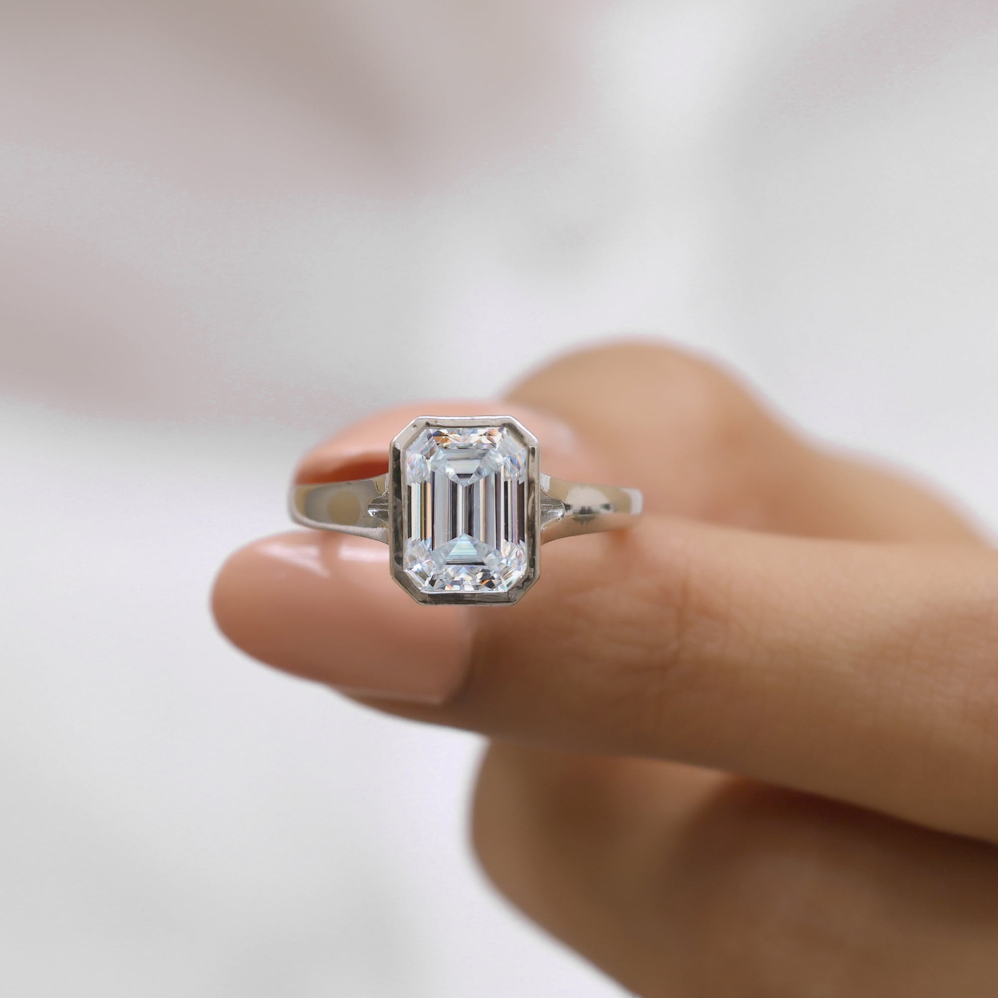 VINSON 2.5 Carat Emerald Cut Moissanite Diamond Art Deco Engagement ...