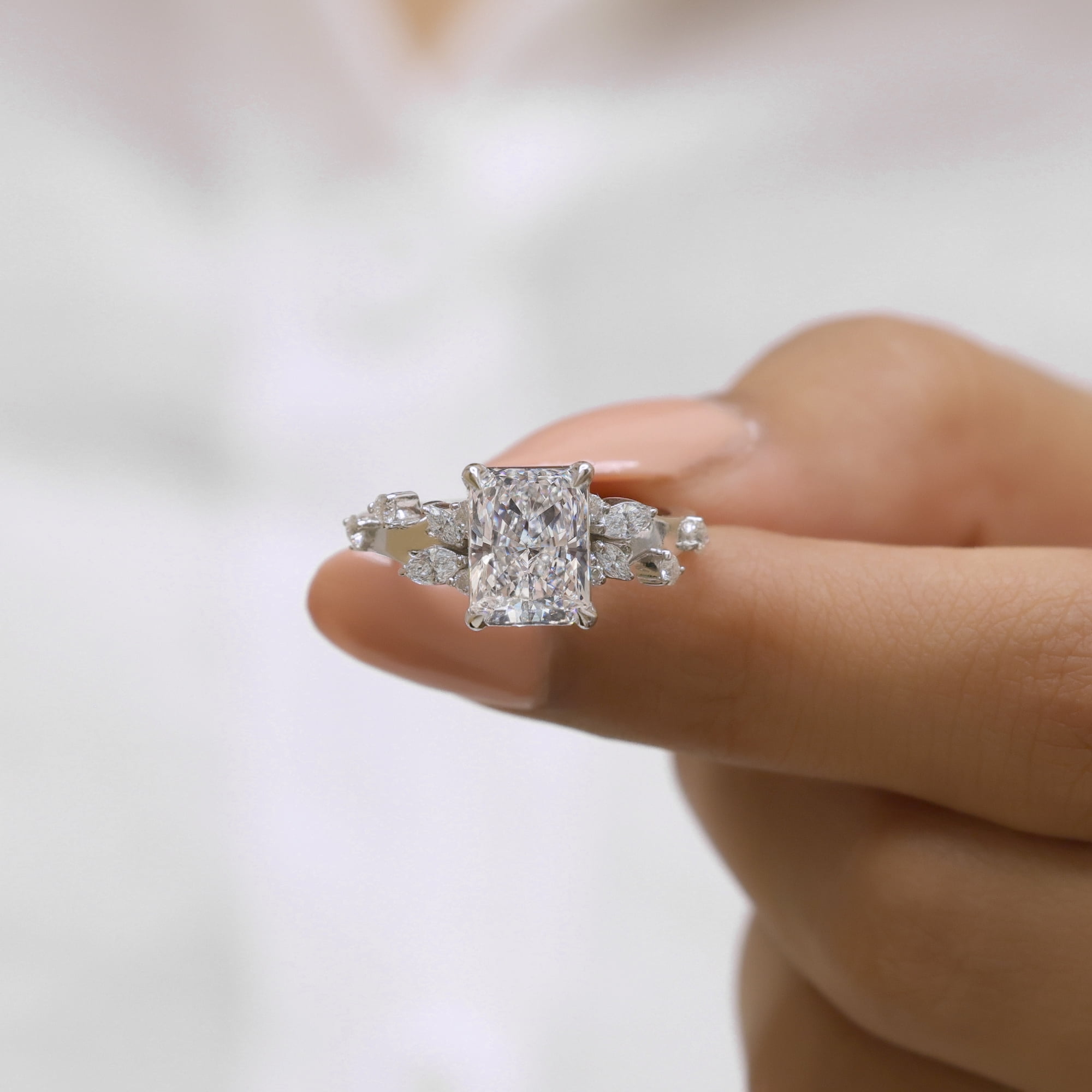 VINSON 2.5 Carat Radiant Cut Moissanite Twig Engagement Ring,Tree Style ...