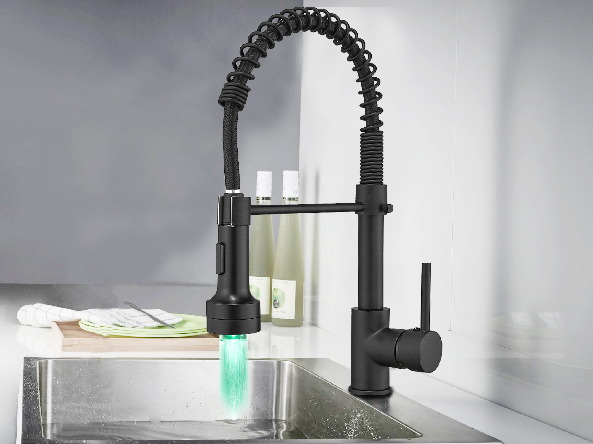 VIPMOON New Single Handle Kitchen Pull-Down Sprayer LED Faucet ...