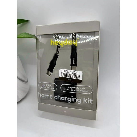 VIVIAN- 6' Lightning To Usb-C Power Delivery Home Charging Kit - Heyday ...