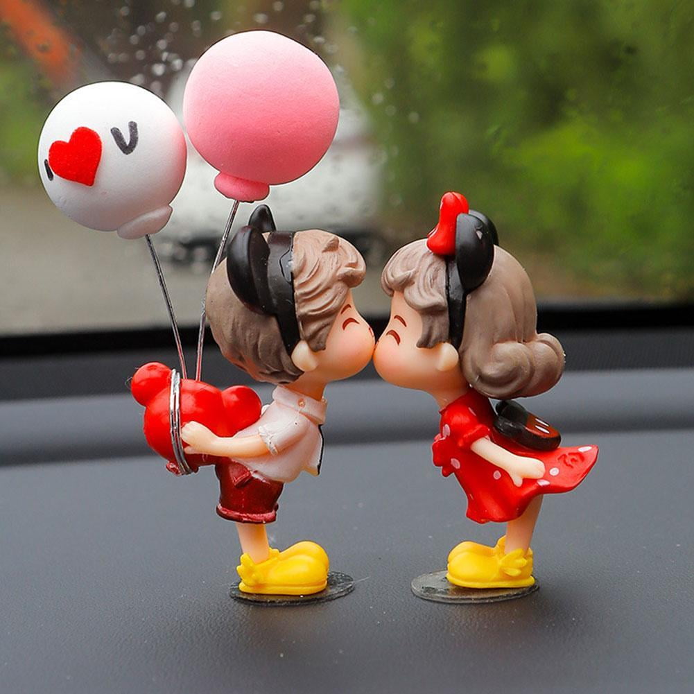 VIVIDCRAFT Cute Cartoon Car Ornaments Dec*tion Couple Lover Figure ...