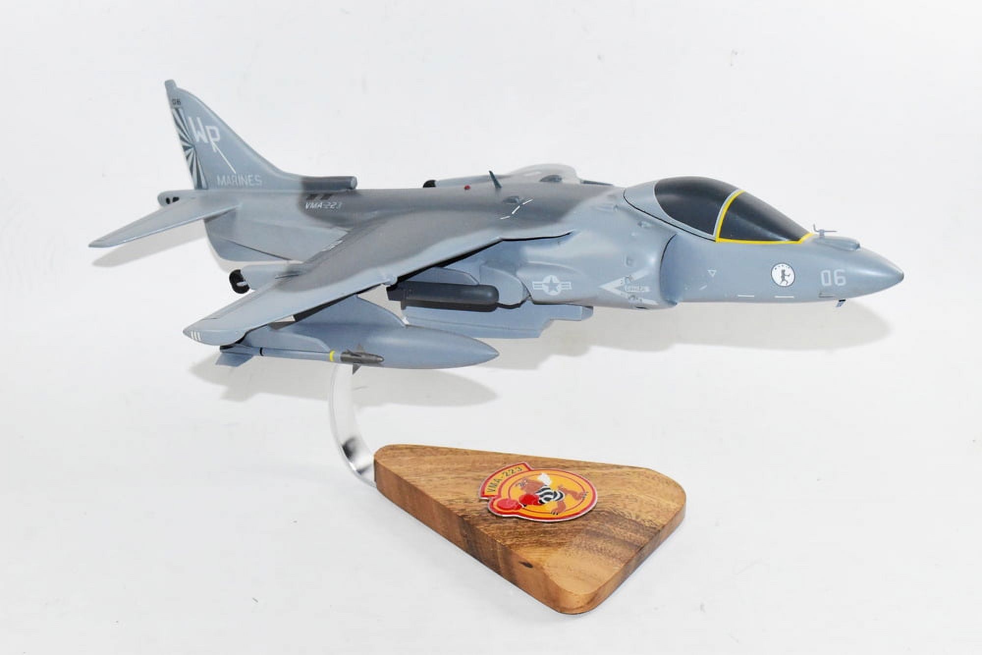 VMA-223 Bulldogs AV-8B Harrier Model, Mahogany, 1/30th scale, Marines - Walmart.com