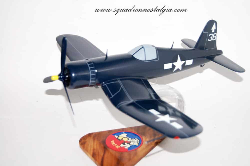 VMF-112 USS Bennington F4U-1D Corsair Model - Walmart.com