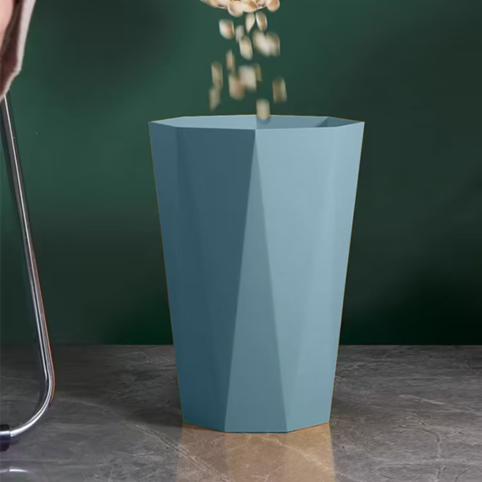 VOYOAO Trash Can, Small Plastic Diamond Shape Garbage Bin for Bathroom ...