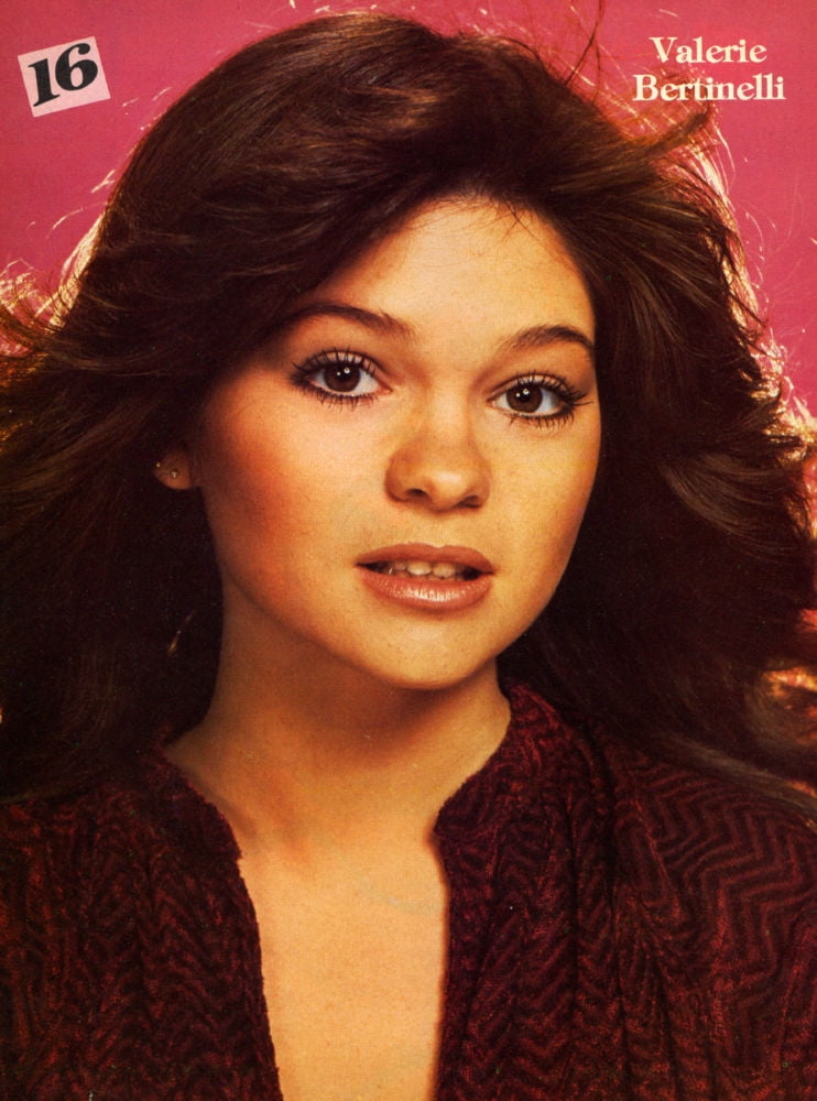 Valerie Bertinelli Poster 24In x 36In Art Poster 24x36 Multi-Color ...