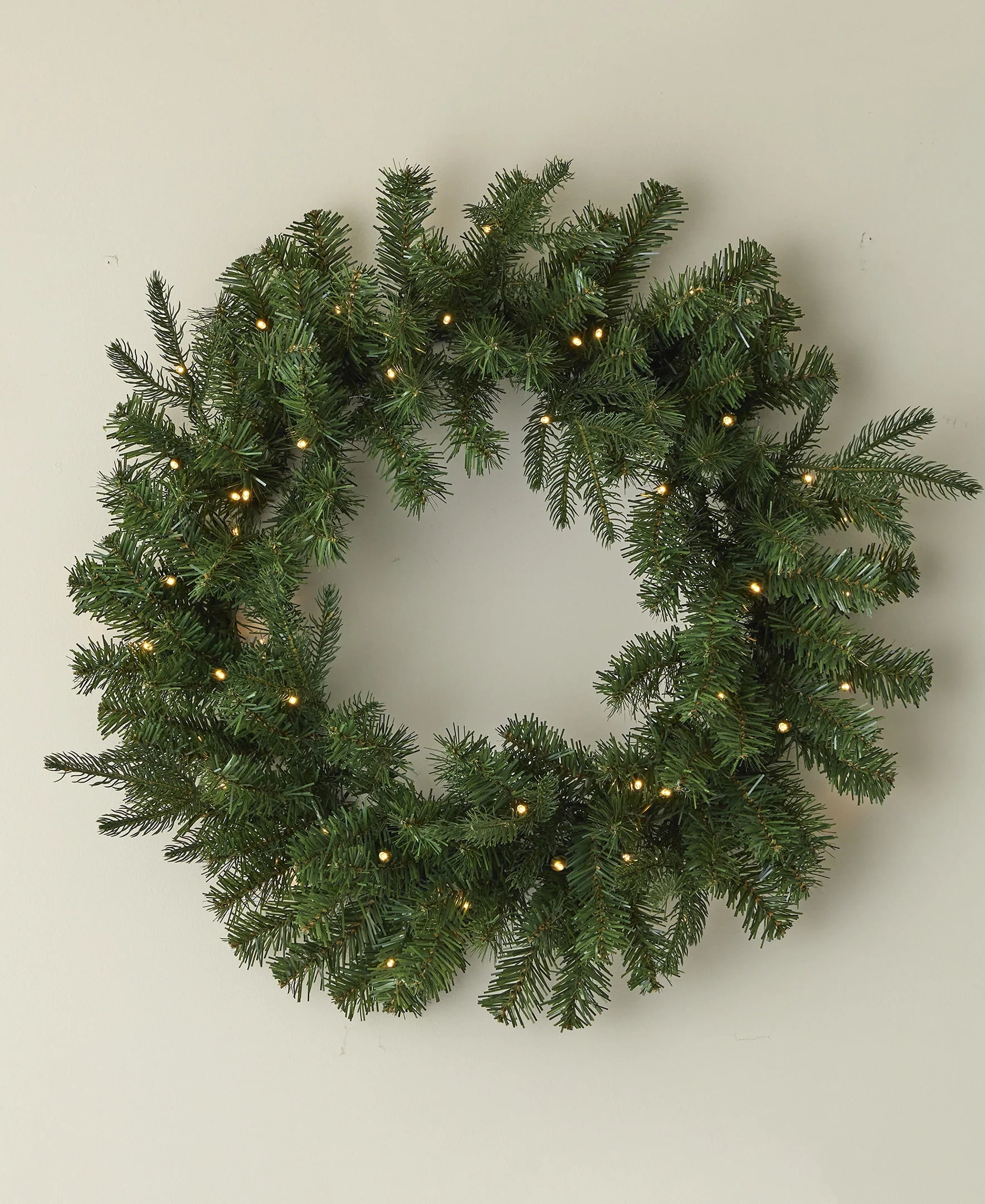 "Seasonal LLC Valley Pine 24"" Pre-Lit Outdoor Xmas Wreath with 40 Warm ...