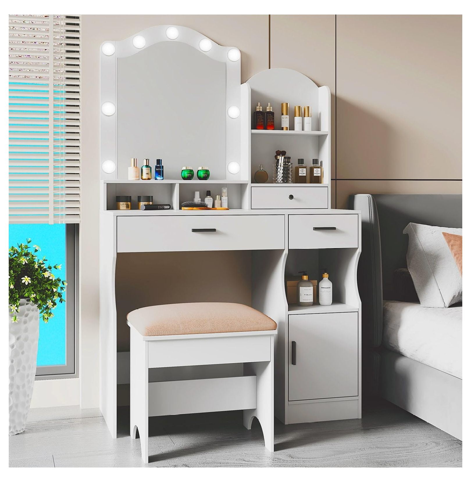 Vanity with Lights Makeup Vanity Desk with Mirror and Lights Girls ...