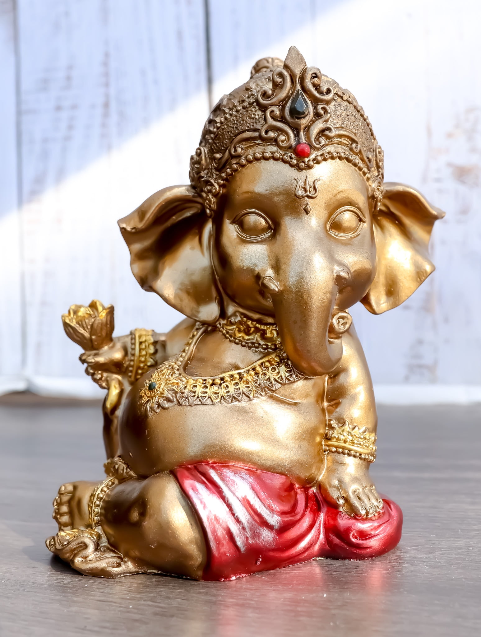 Vastu Hindu Elephant God Baby Ganesha Ganapati Holding Lotus Flower ...