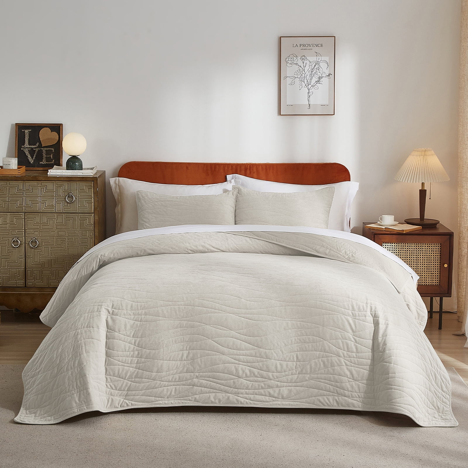 Velvet 3-Piece Full/Queen Quilt Set - Cream White, Wave Pattern, Ultra ...