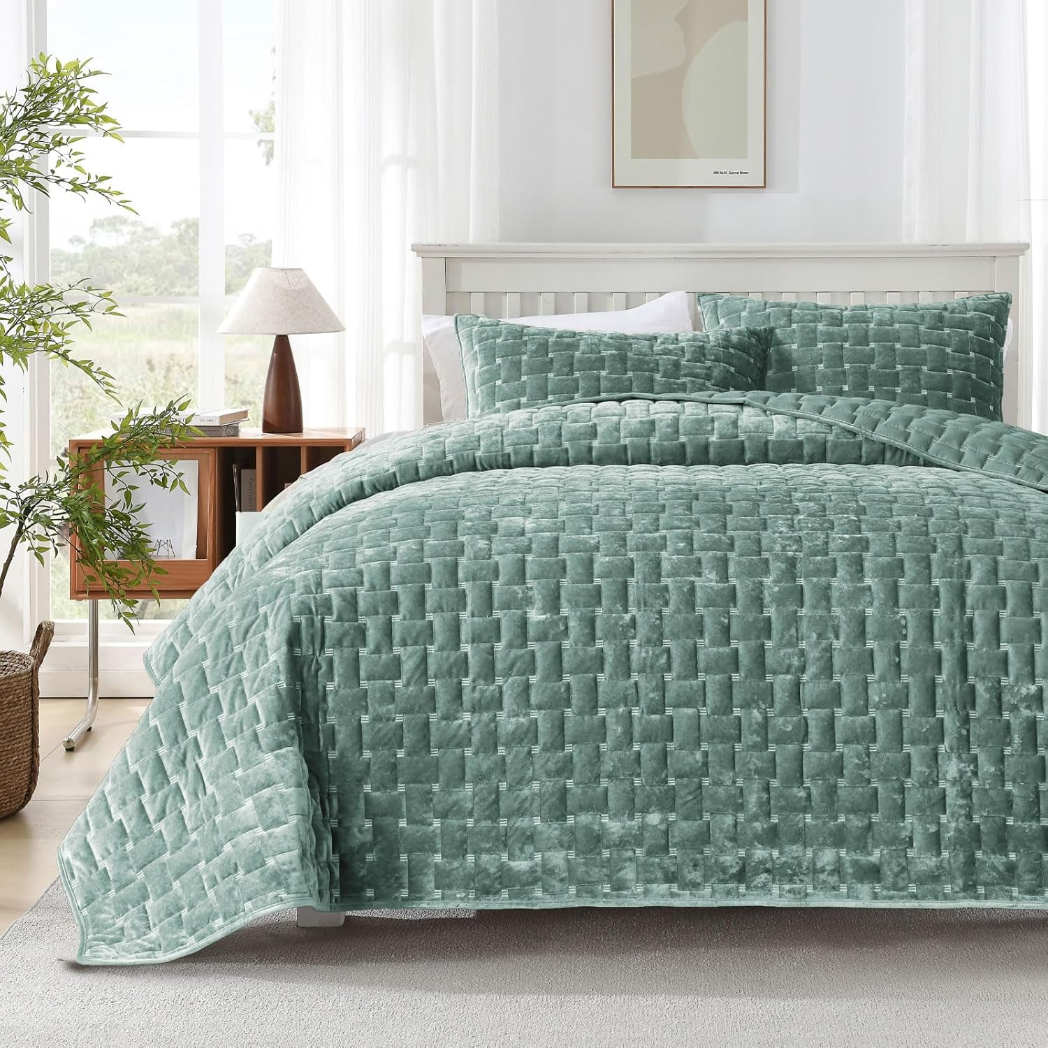 Velvet King Size Quilt - Luxury Cozy Aqua Green Quilt Set, Lightweight Soft Velvet Comforter ...