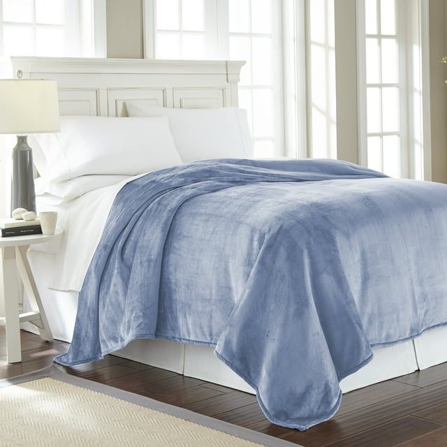 Velvet Plush Solid Color Blanket Collection by Sun Yin - Walmart.com