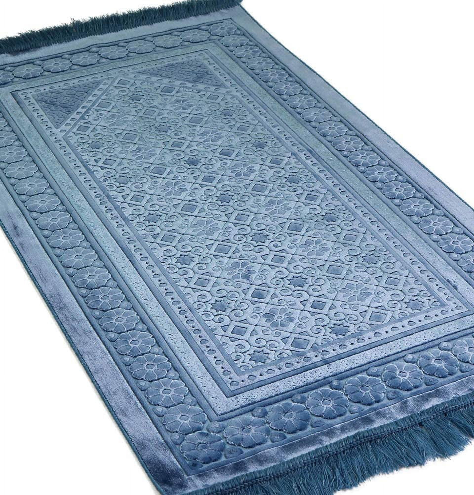 Velvet Prayer Rug - Soft Plush Turkish Janamaz Sajada Carpet for Men ...