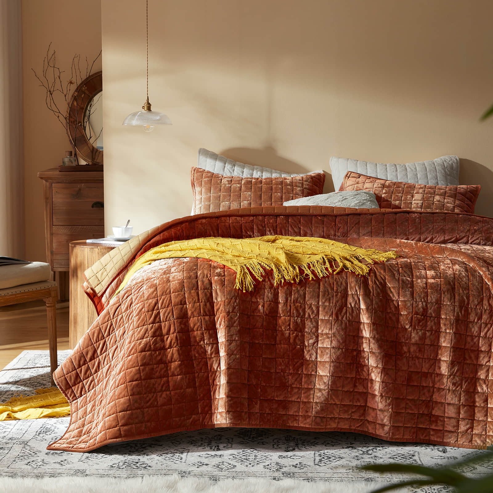Velvet Quilt King Size-98''x106'', Lightweight Burnt Orange Velvet ...