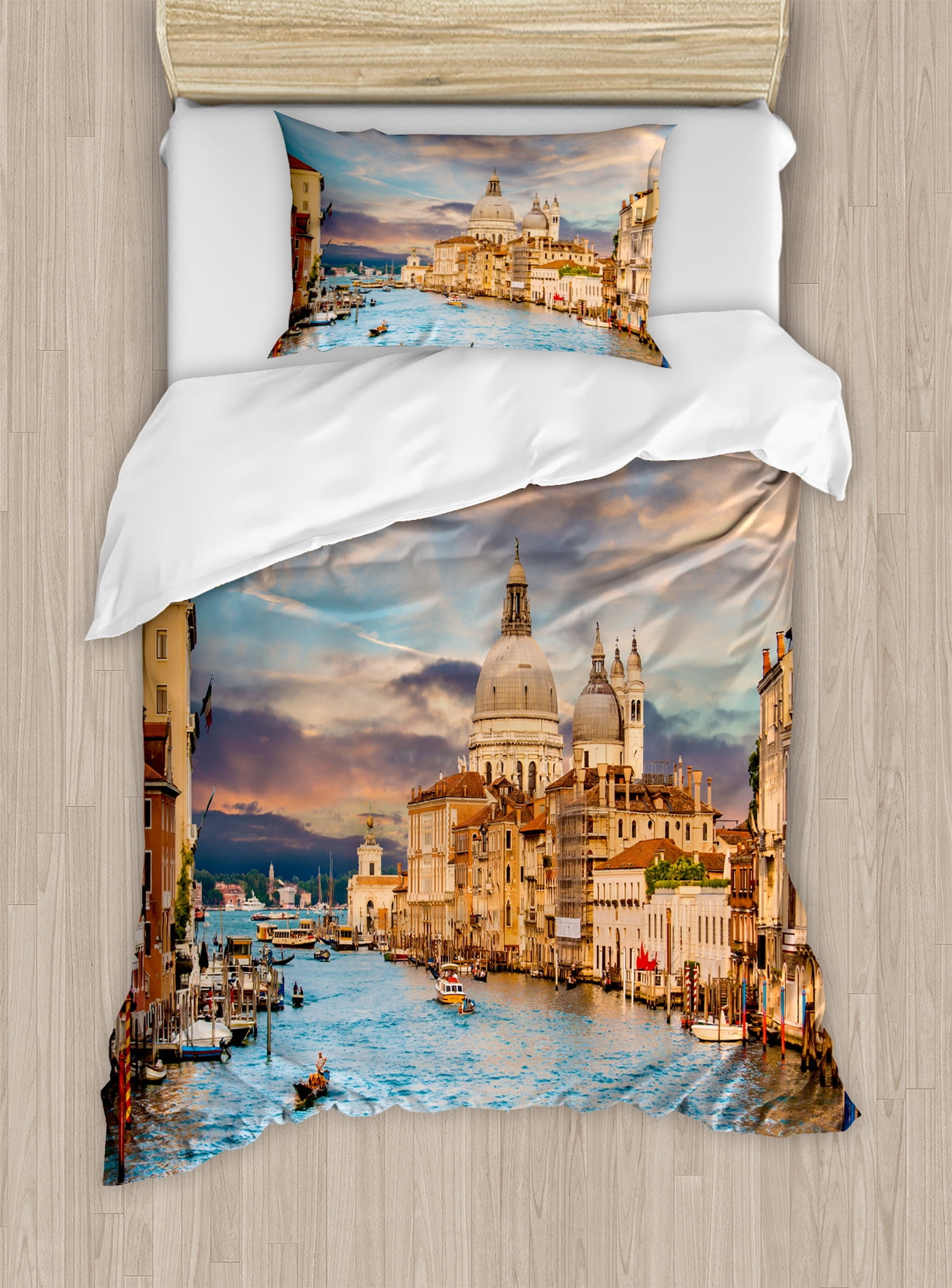 Venice Duvet Cover Set, Gondola on Famous Canal Grande with Water View ...