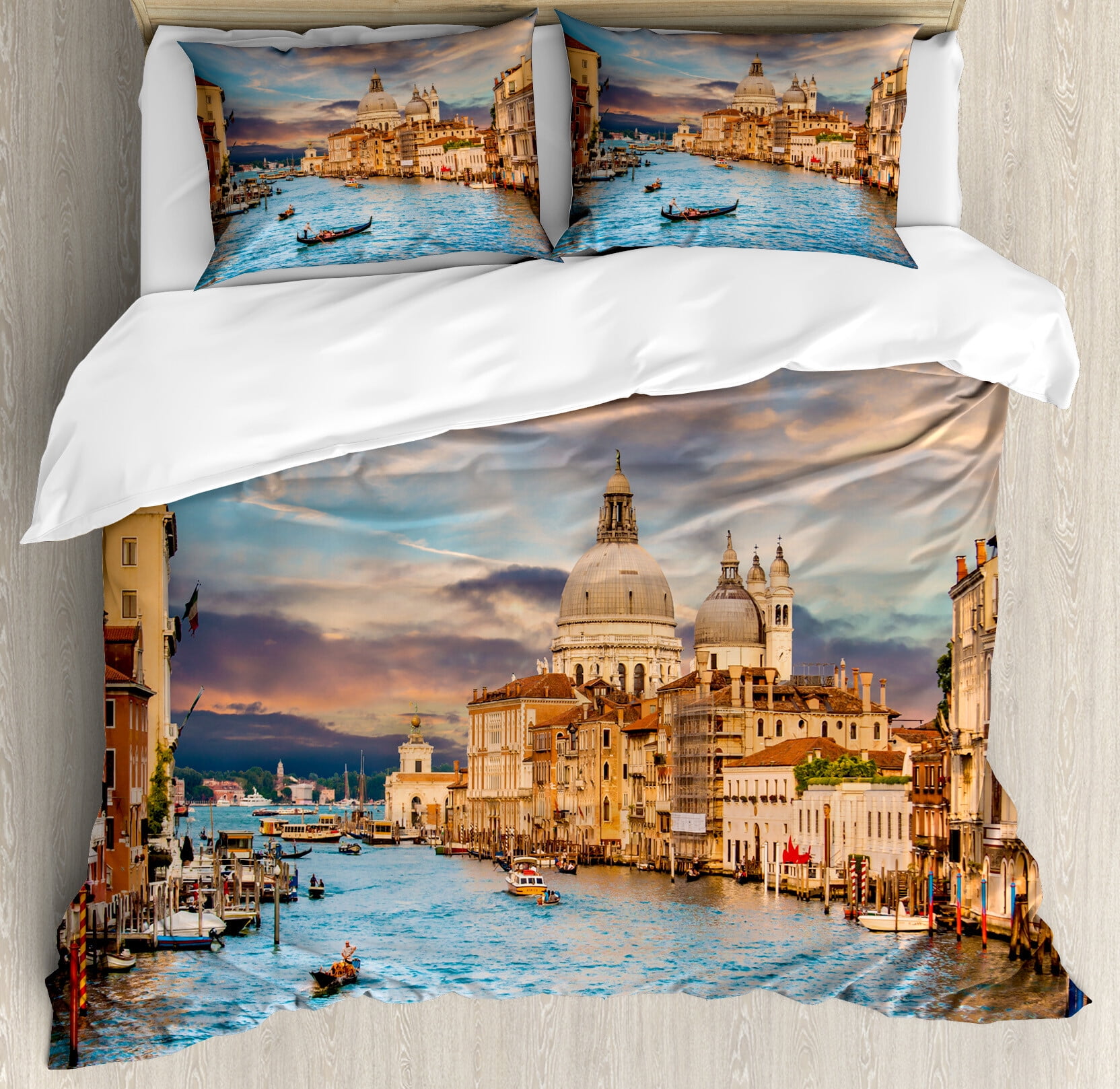 Venice Duvet Cover Set, Gondola on Famous Canal Grande with Water View ...
