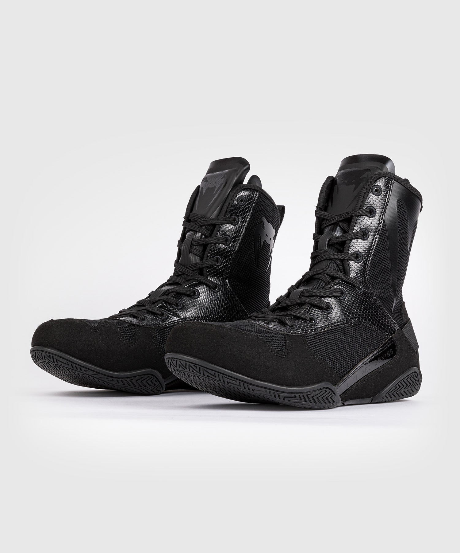 Venum Elite Boxing Shoes - Black - M9/W10.5 - Walmart.com