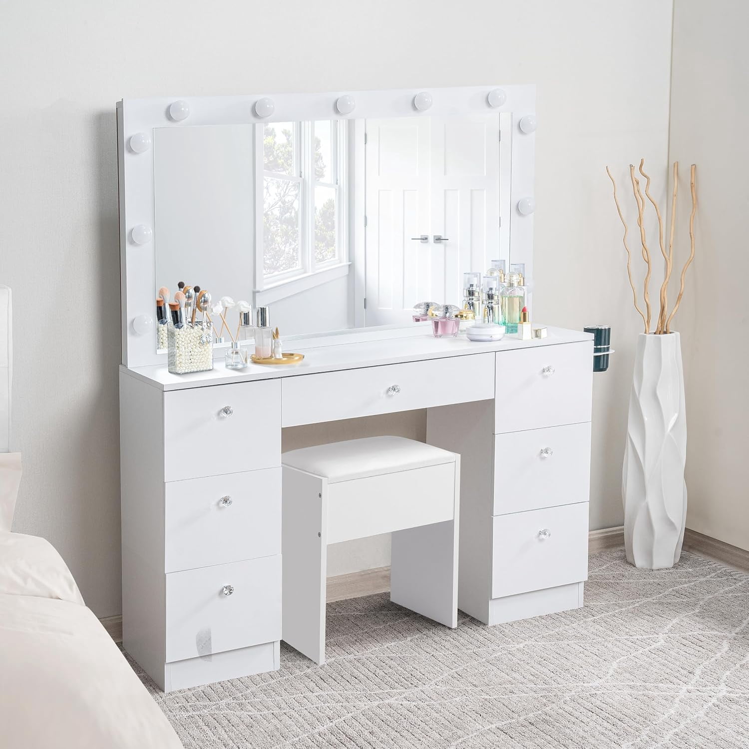 Vera Makeup Vanity with 11 Lights, Vanity Desk with Power Outlet ...
