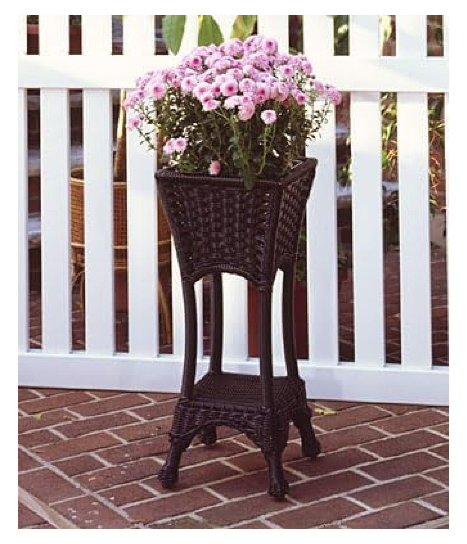 Veranda Resin Wicker Square Plant Stand - Walmart.com