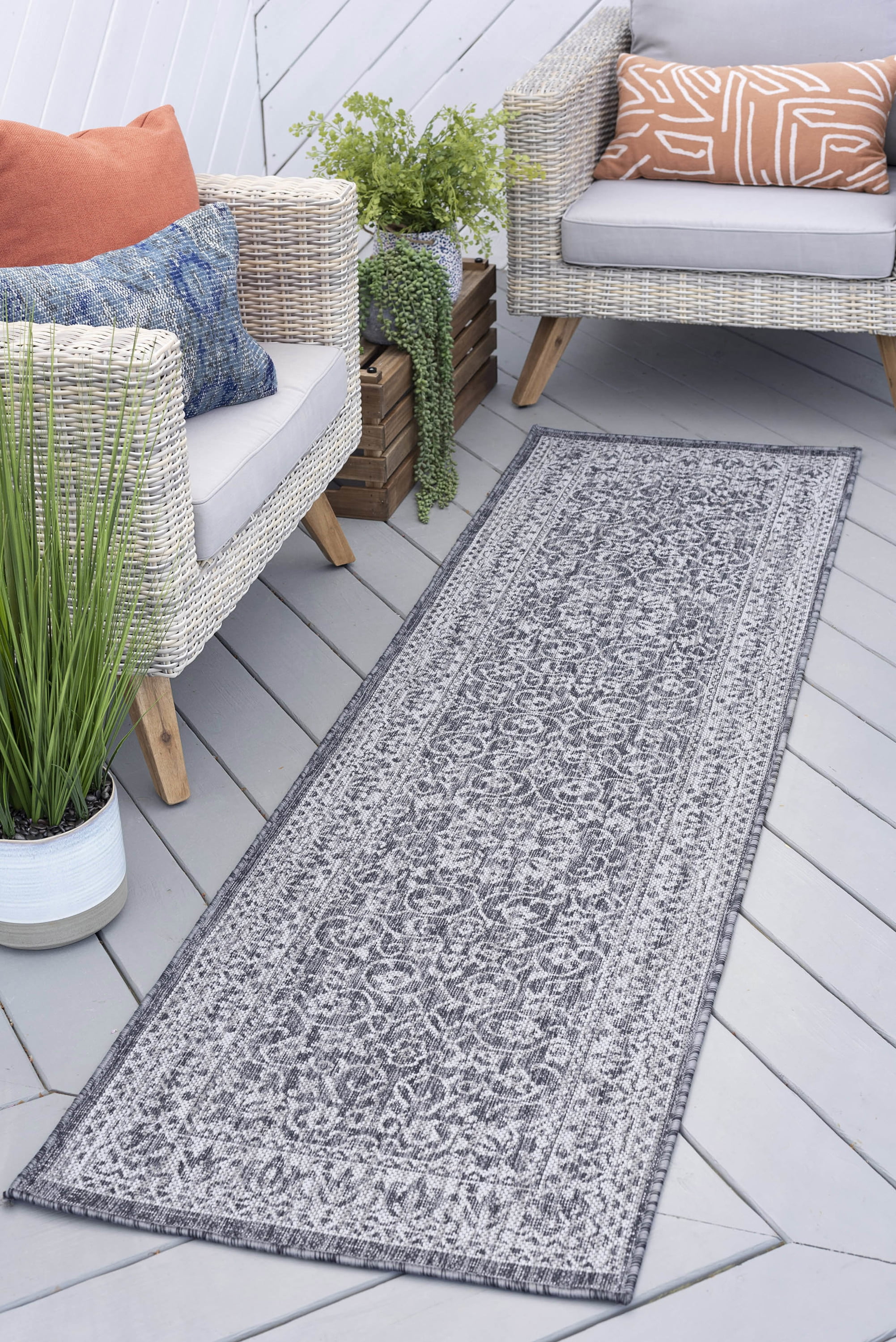 Veranda Transitional 2' x 7' Charcoal and Light Gray Polypropylene ...