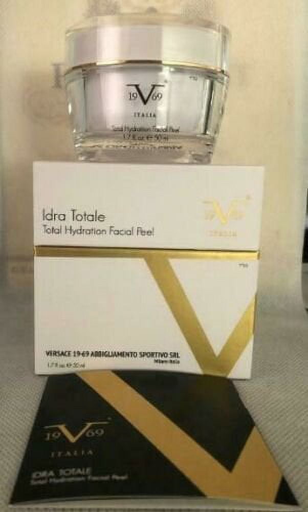 Versace Total Hydration Facial Peel 1.7 oz - Walmart.com