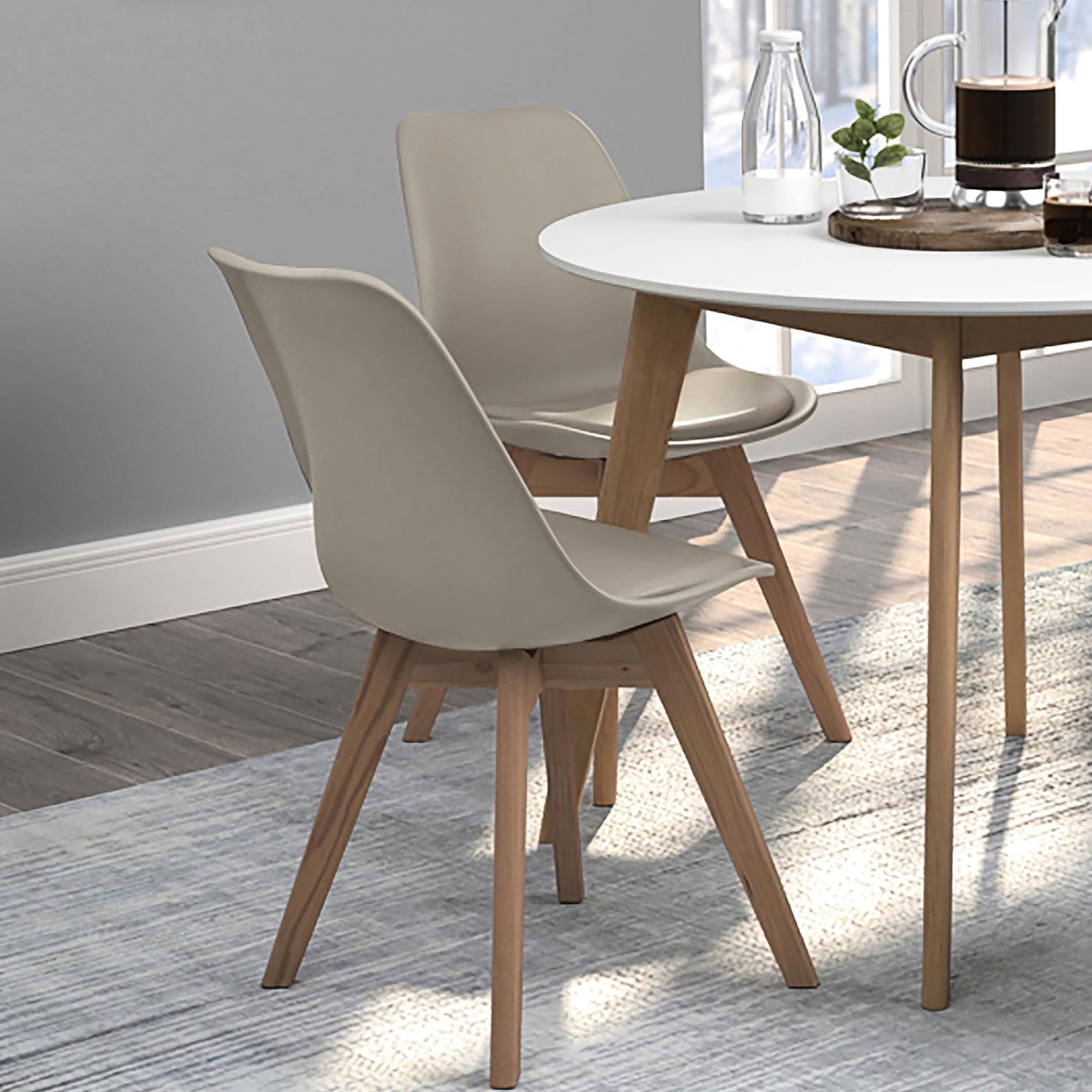 Versatile Dining Chairs - Fit Well in Different Dining Settings ...