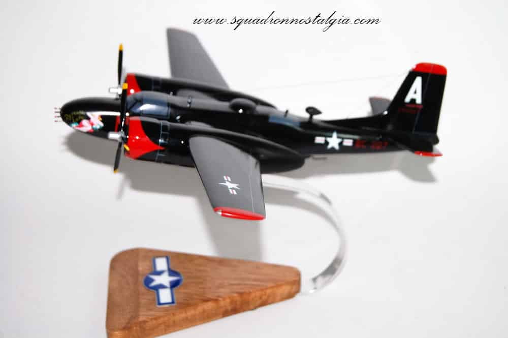 Versatile Lady A-26 Invader Model, 1/49th Scale, Mahogany, Light Bomber ...