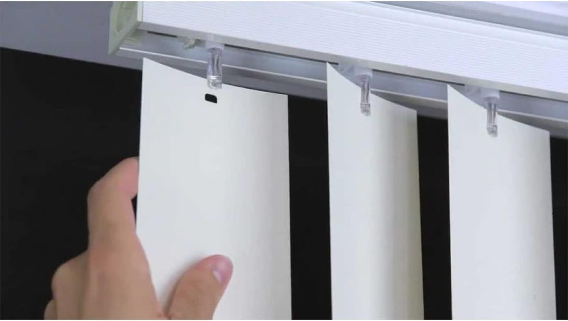 Vertical Blinds Replacement Slats Heavy Duty PVC Smooth Curved (White ...