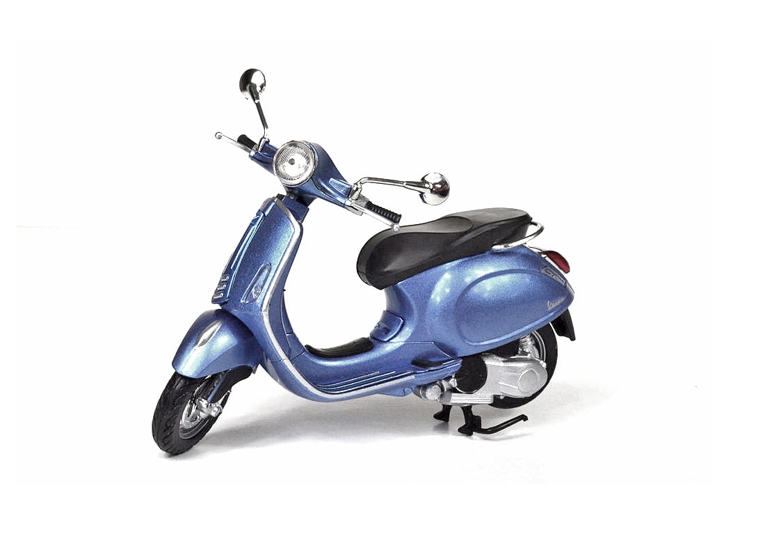 Vespa Primavera Plastic Model 1:12 scale Metallic Blue - Walmart.com
