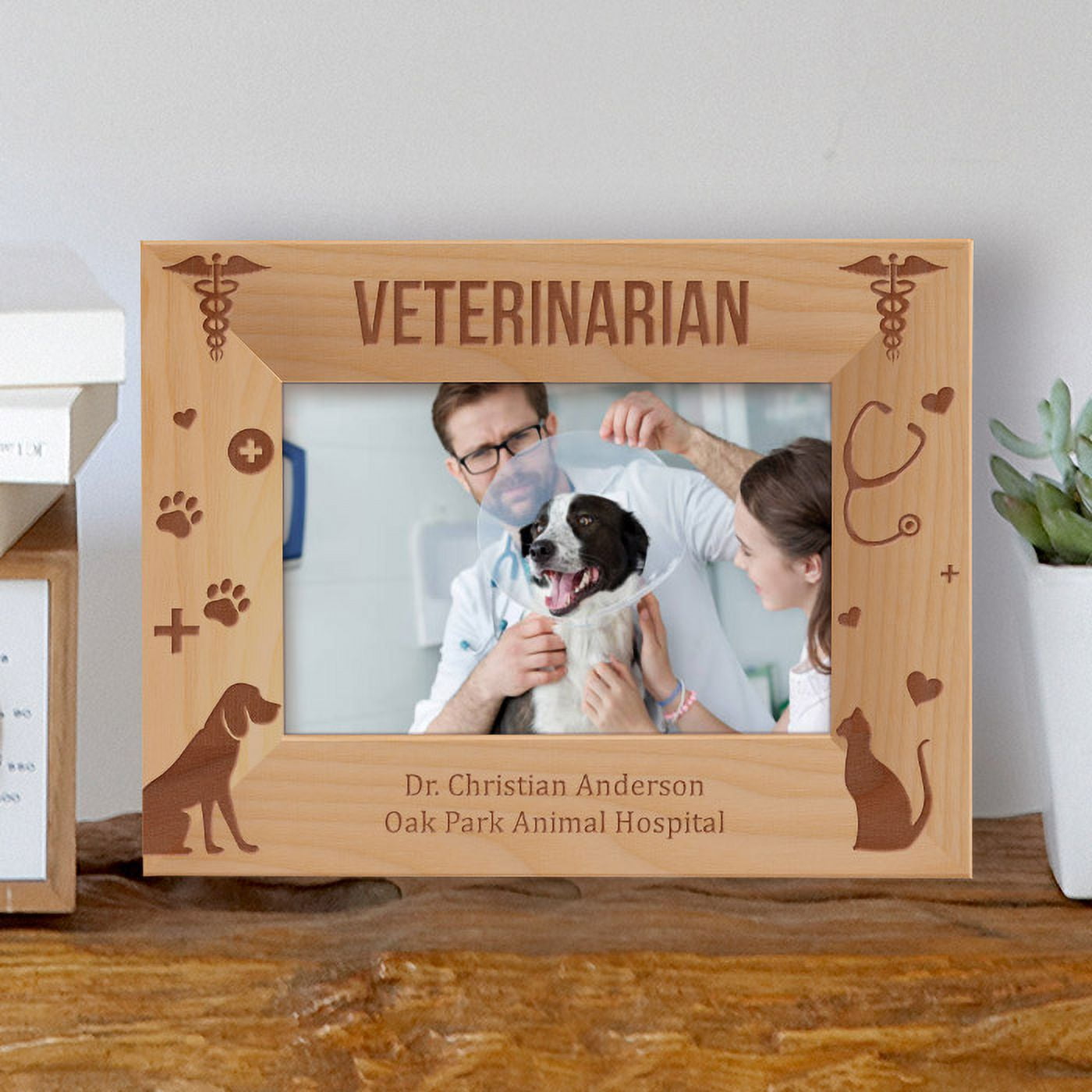 Veterinarian Personalized Wooden Picture Frame-6" x 4" Brown Horizontal ...