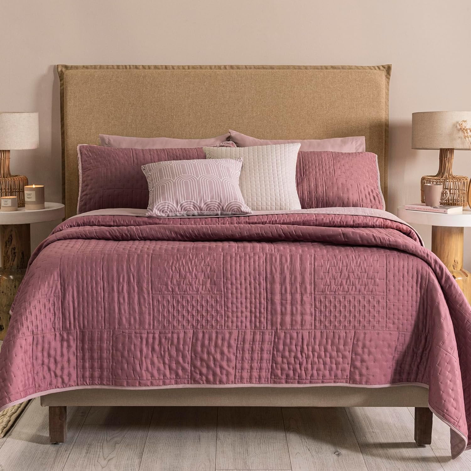 Vianney Queen Comforter Set – Novo Blush Reversible Quilt 91x93 Inches ...