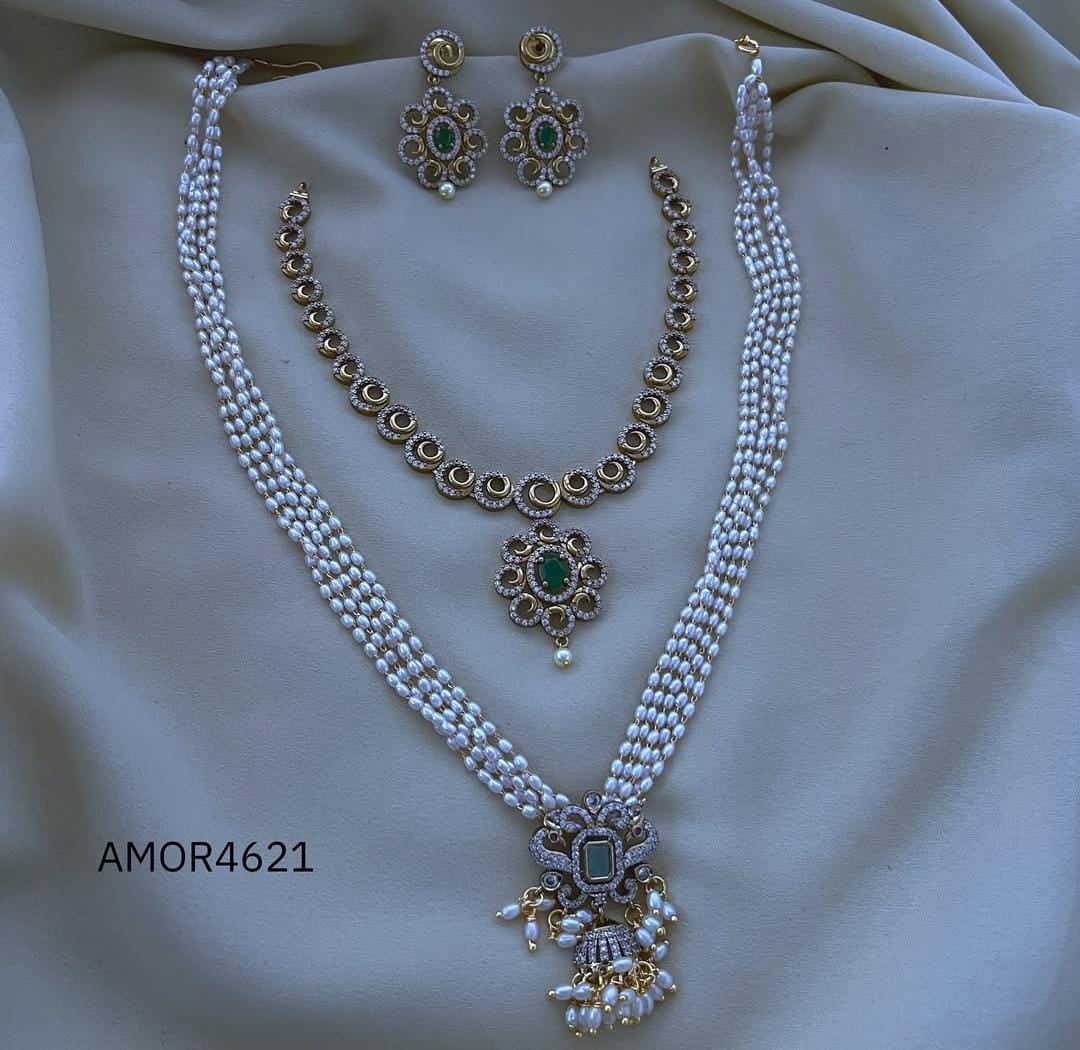 Victorian & Peacock Design South Indian Bollywood Gold-Plated Emerald ...