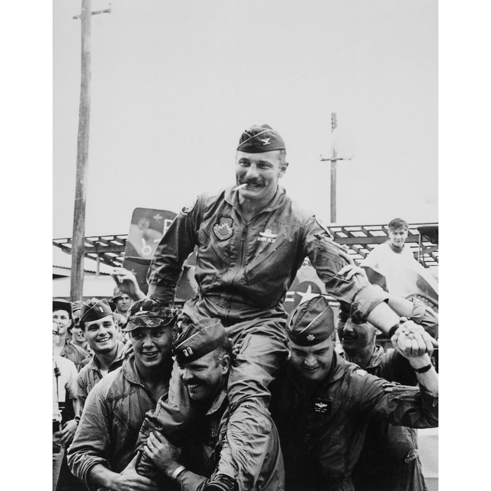 Vietnam War. Colonel Robin Olds And Pilots Celebrate The Completion His ...