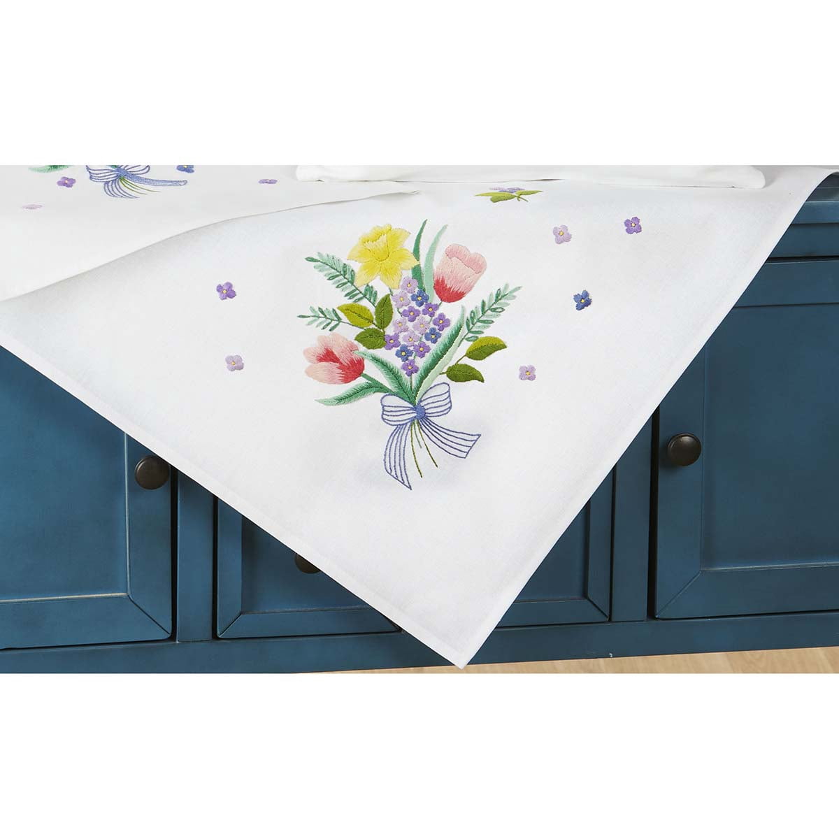 Village Linens™ Tulip & Daffodil Spray Table Topper Stamped Embroidery ...