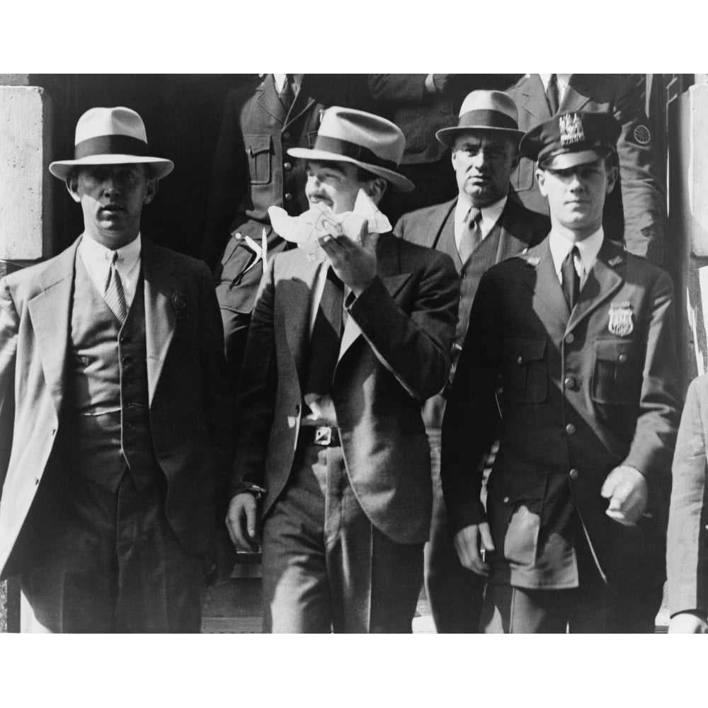Vincent Coll Leaving Homicide Court Surrounded By Police Officers. 'Mad ...