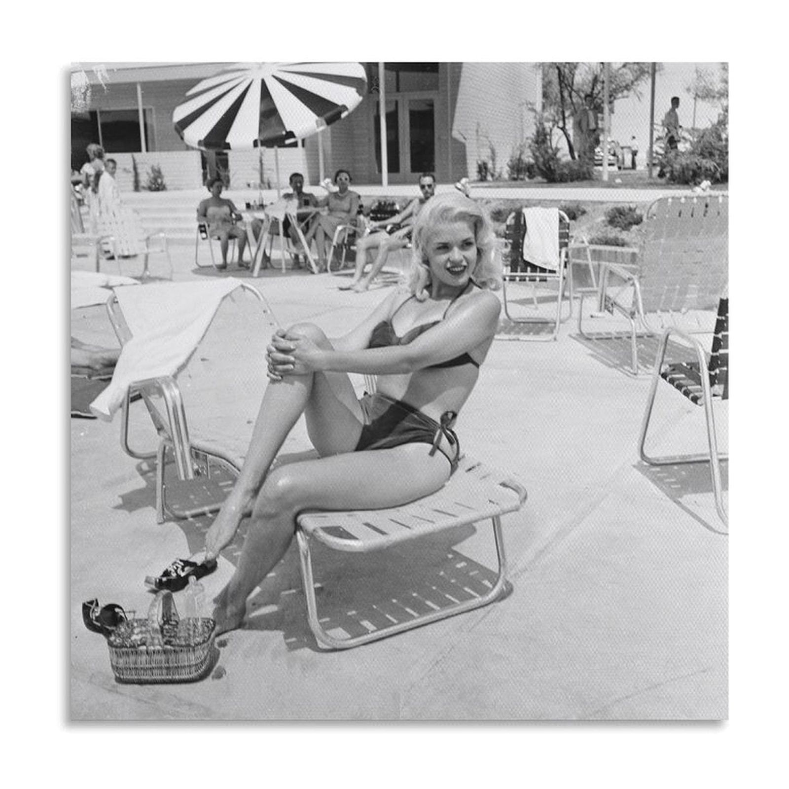 Jayne Mansfield In A Bikini
